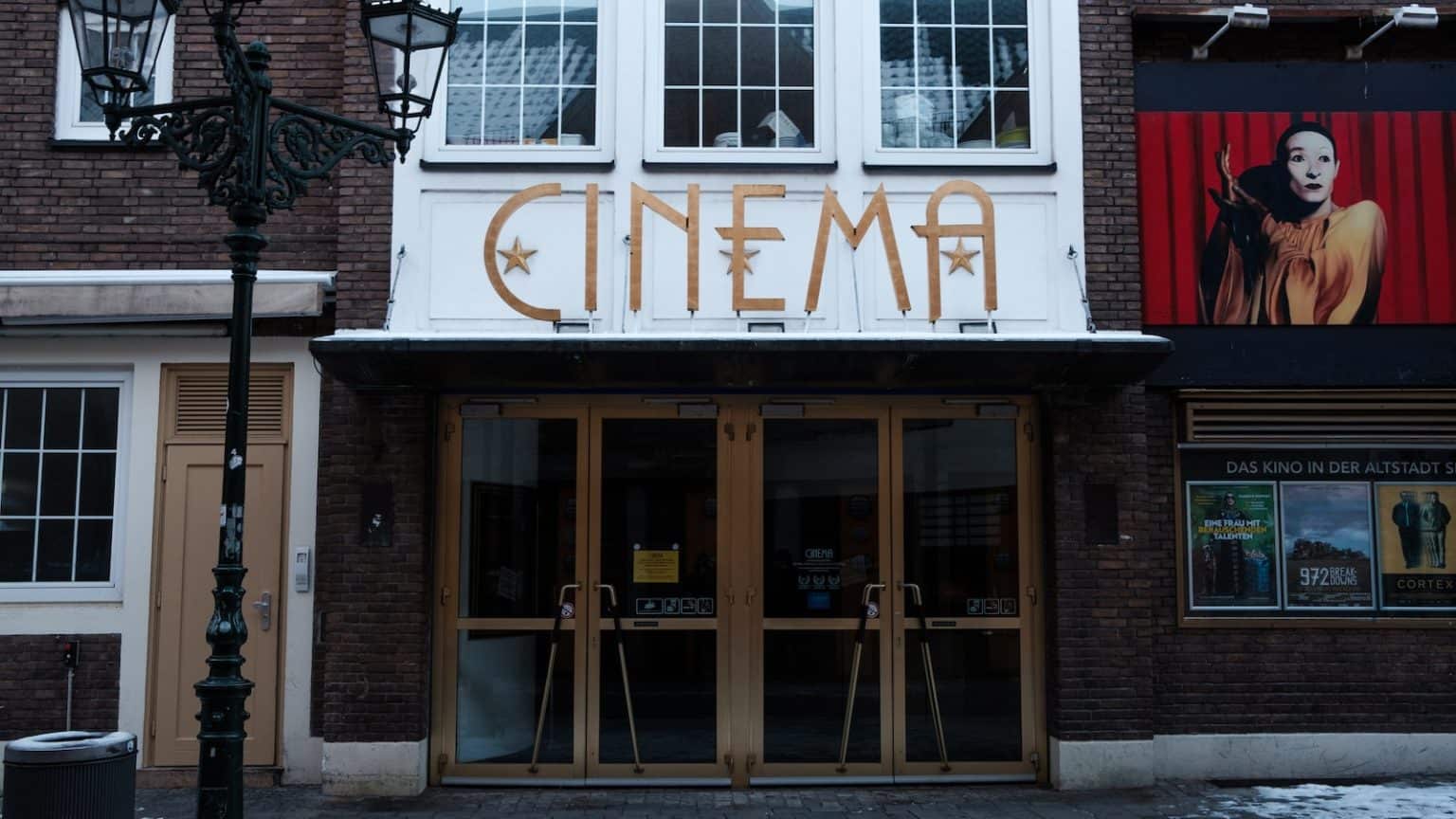 Les 10 signes que vous êtes un vrai cinéphile - Buzzmosaic